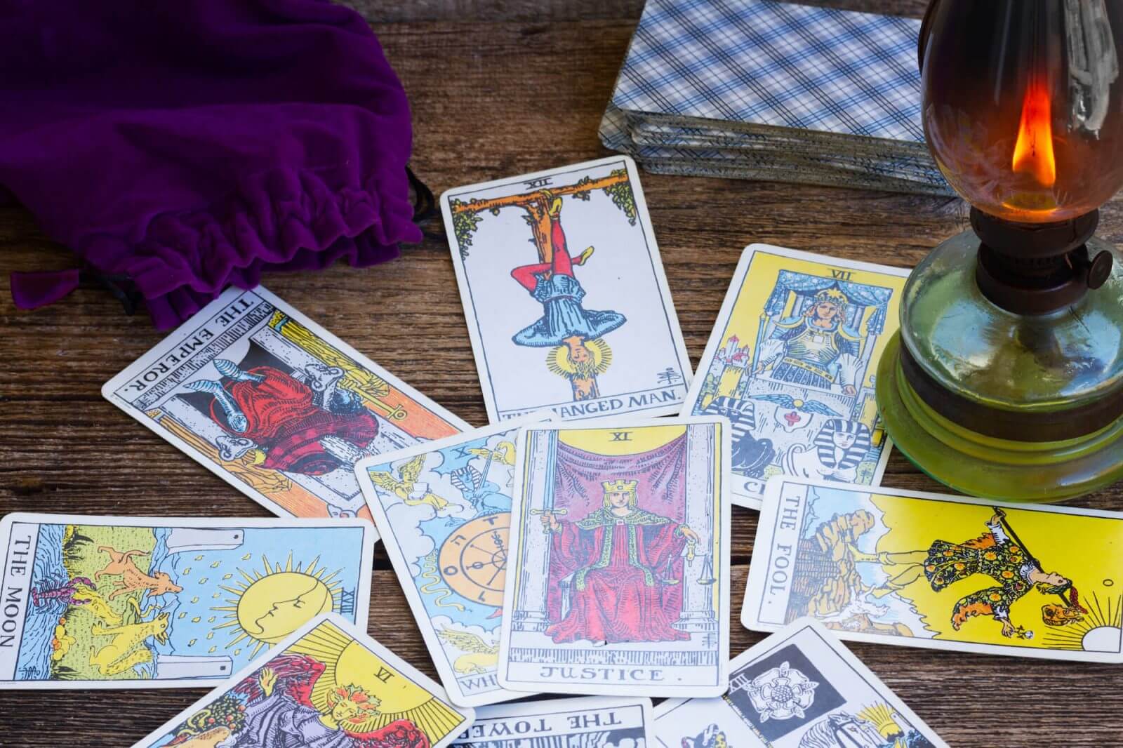 Tipos de Barajas de Tarot - Alicia Galván